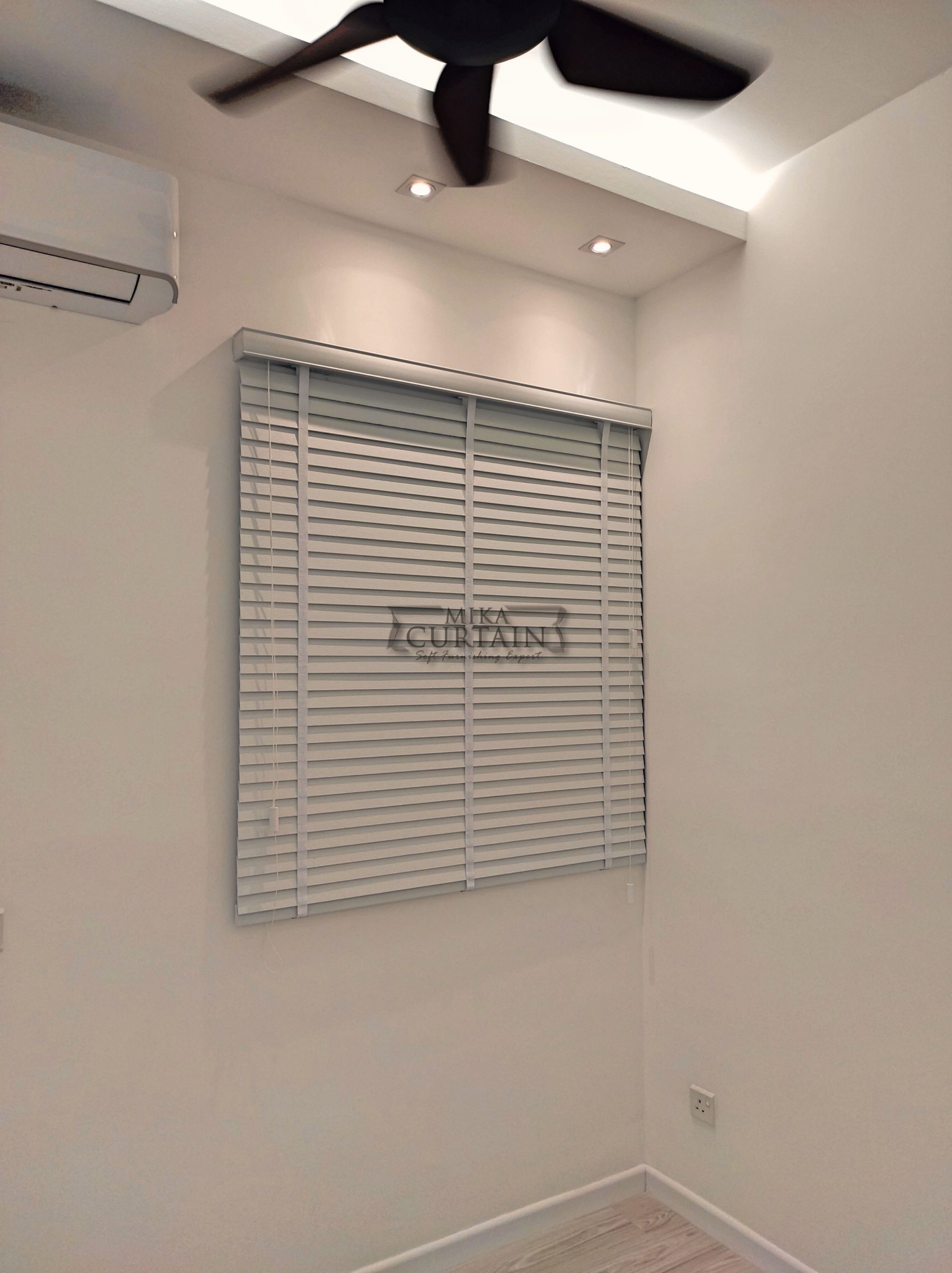 THREE33 RESIDENCE - MikaCurtain