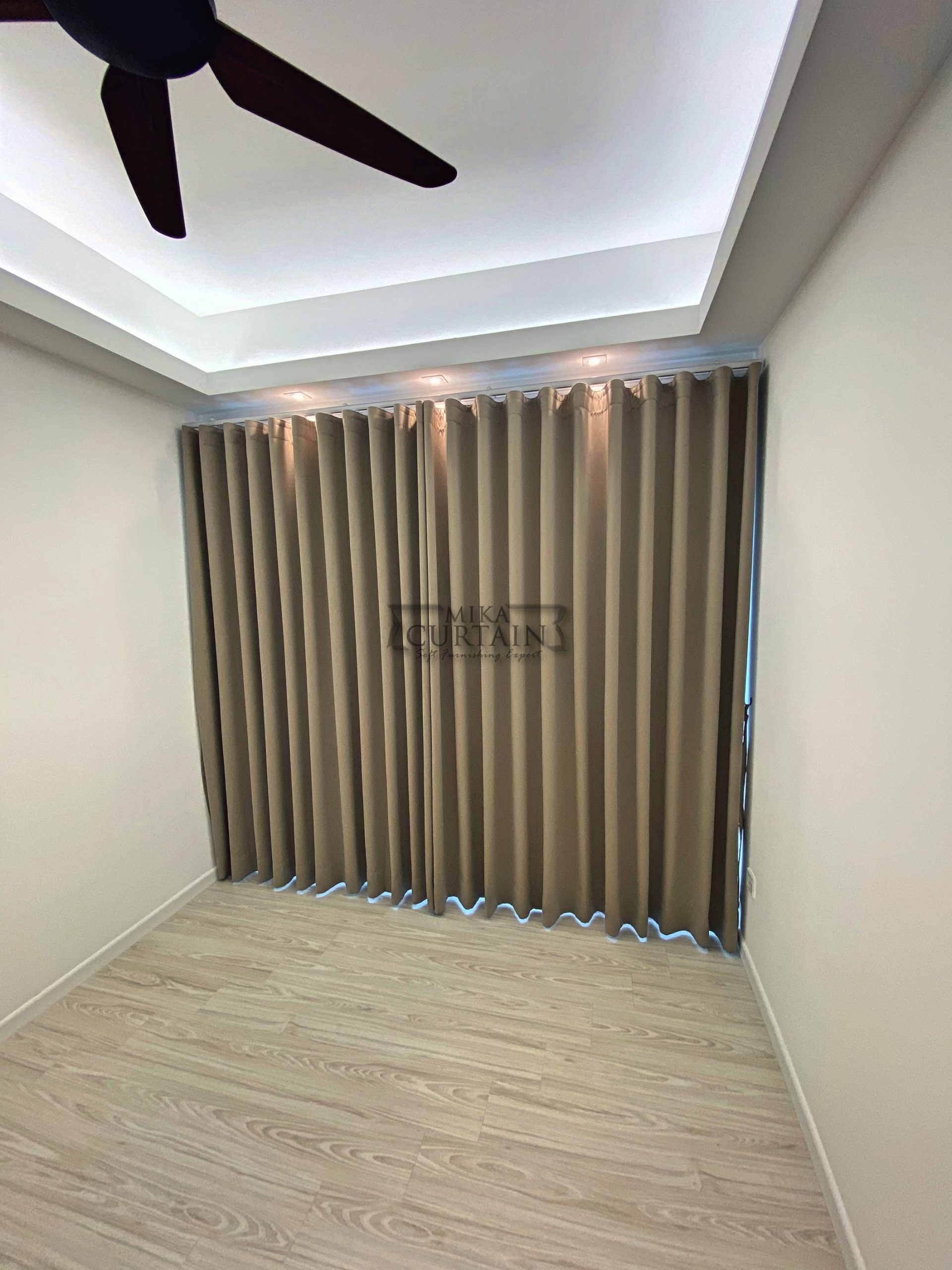 THREE33 RESIDENCE - MikaCurtain